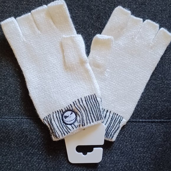 Disney | Accessories | Htf Disneyland Jack Skellington Fingerless ...